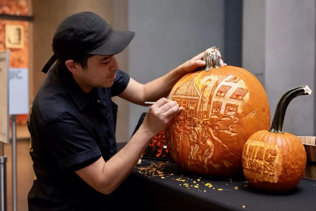 14 Fun Halloween Team Building Activities for Work